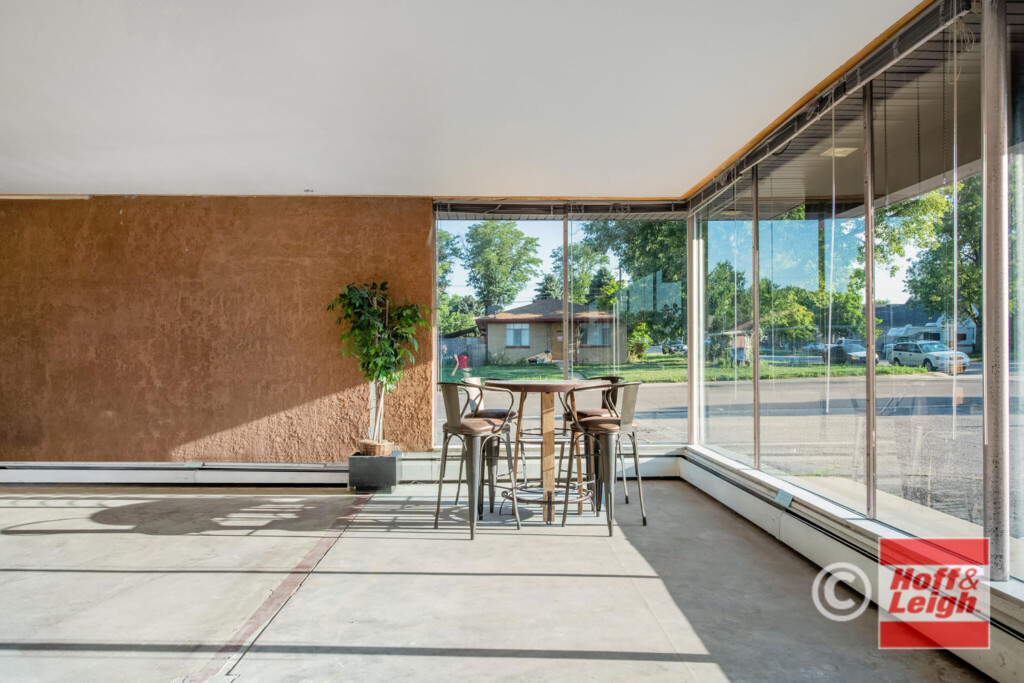 3720 Pierce Street - Hoff & Leigh